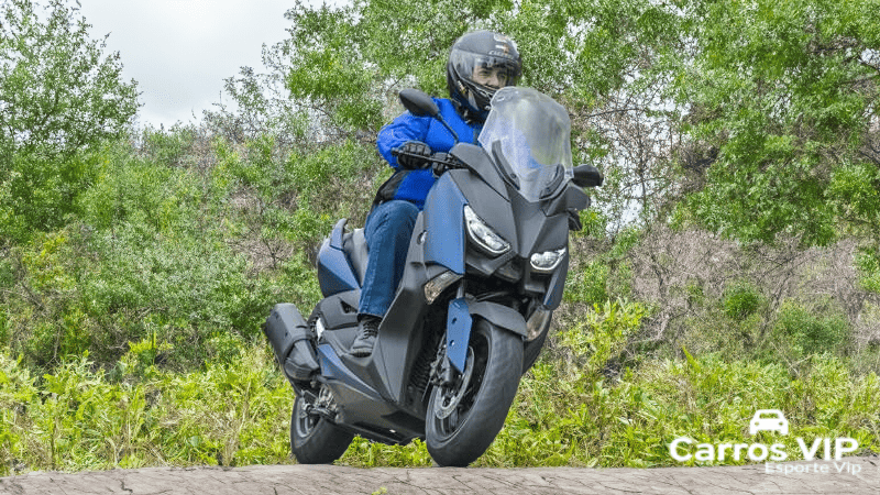 Yamaha XMAX ABS 2024: Conheça a Ficha Técnica, Valores e a Melhor Forma ...